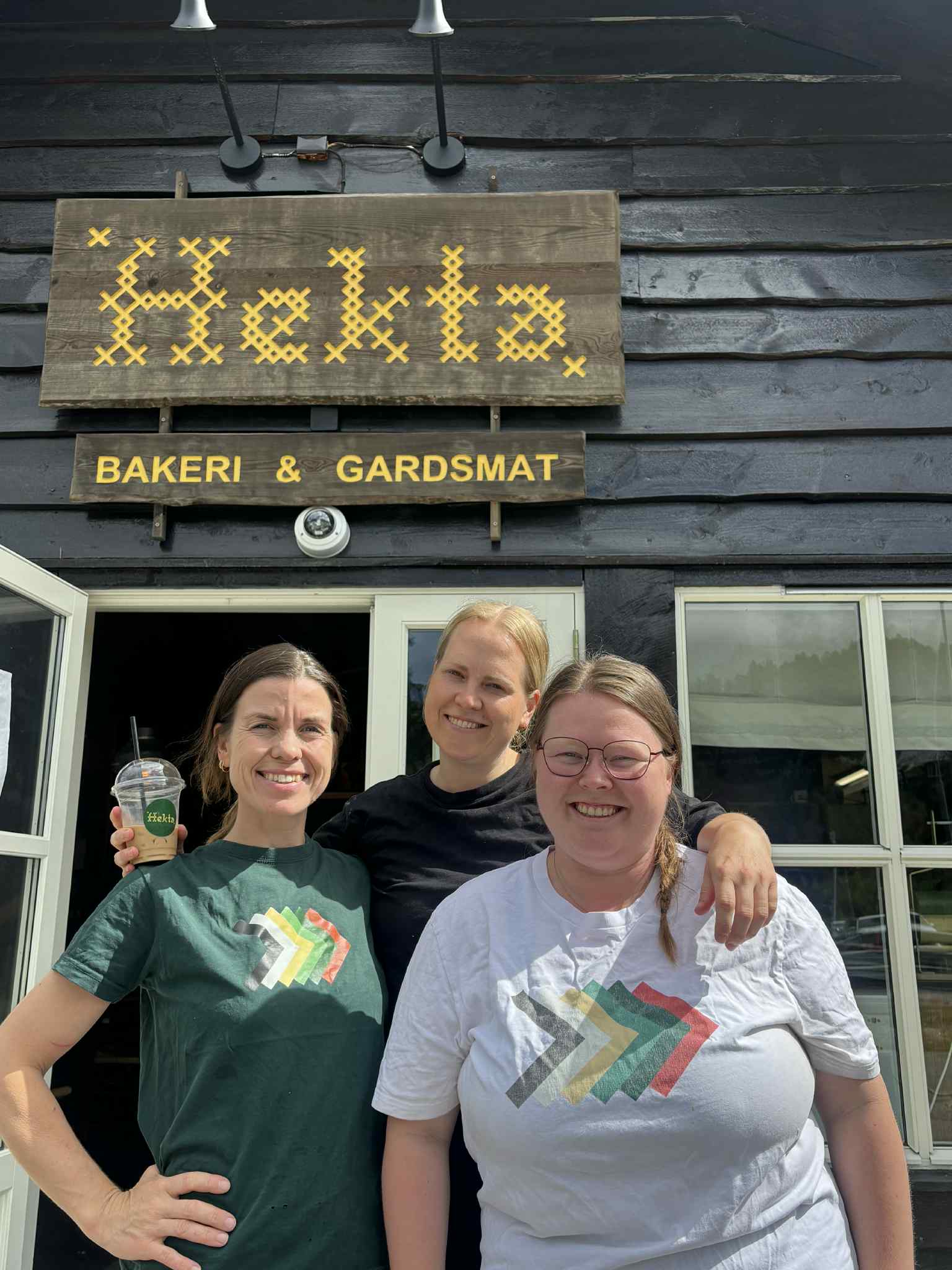 Rebekka blir ny baker på Hekta bakeri - SirdalMedia